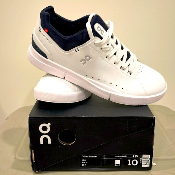 On Running | Shoes | Womens Oncloud The Roger | Poshmark